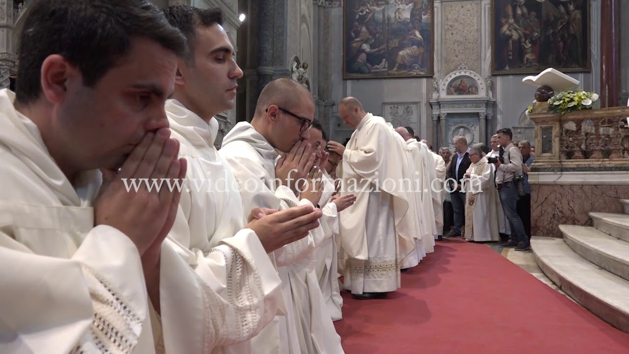 Tredici nuovi Sacerdoti nella Chiesa di Napoli Tredici nuovi Sacerdoti nella Chiesa di Napoli