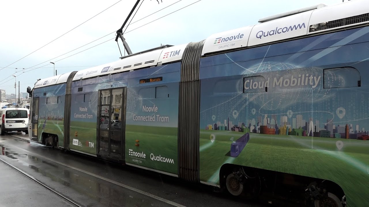 Napoli, Anm presenta primo tram "connected" d'Italia