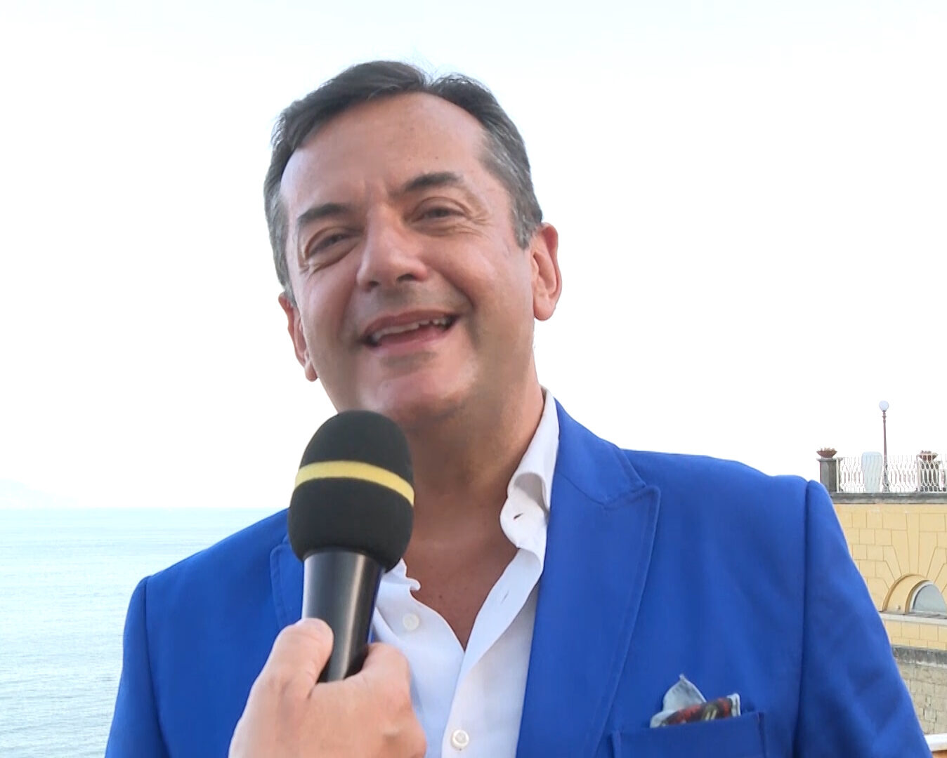 "Epico Napoli" di Dino Falconio, l'impresa azzurra nel libro del notaio ...